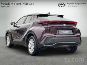 Violets Toyota C-HR 2024 Rīga, ar dzinēja tilpumu 1.80 L un nobraukumu 30 tūkst. km par 28990 €, foto 17 vietnē AUTOMOTO.COM.LV