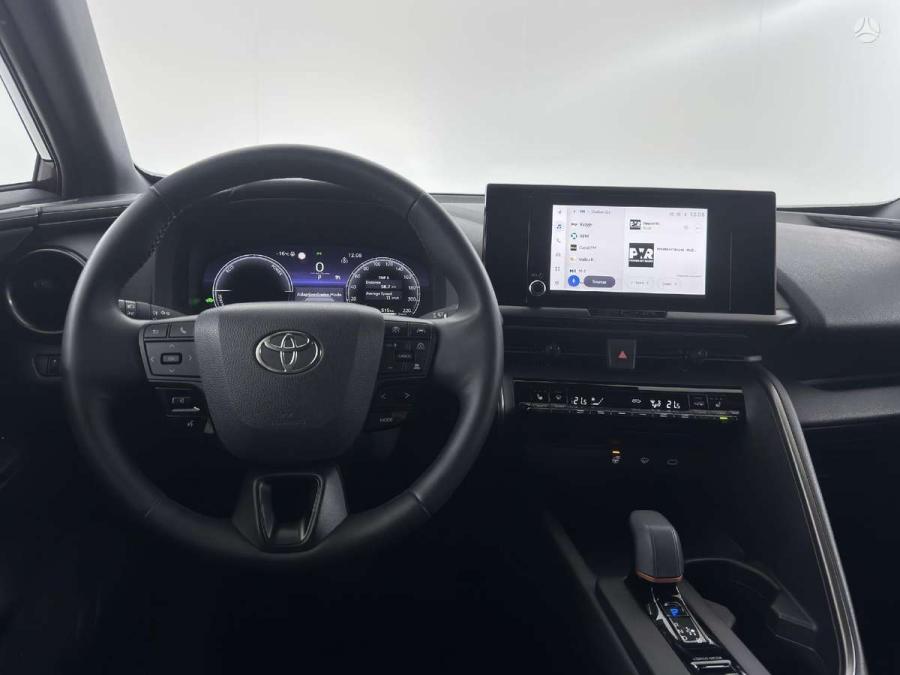 Violet Toyota C-HR 2024 in Vilnius, with an engine capacity of 1.80 L and mileage of 63 thousand km for 28900 €, photo 12 on AUTOMOTO.COM.LV
