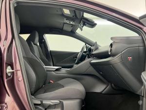 Фиолетовый Тойота C-HR 2024 в Вильнюс, объемом двигателя 1.80 л и пробегом 67 тыс. км за 27900 €, фото 7 на AUTOMOTO.COM.LV