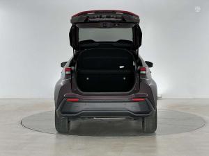 Фиолетовый Тойота C-HR 2024 в Вильнюс, объемом двигателя 1.80 л и пробегом 67 тыс. км за 27900 €, фото 11 на AUTOMOTO.COM.LV