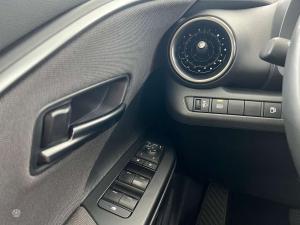 Фиолетовый Тойота C-HR 2024 в Вильнюс, объемом двигателя 1.80 л и пробегом 67 тыс. км за 27900 €, фото 25 на AUTOMOTO.COM.LV