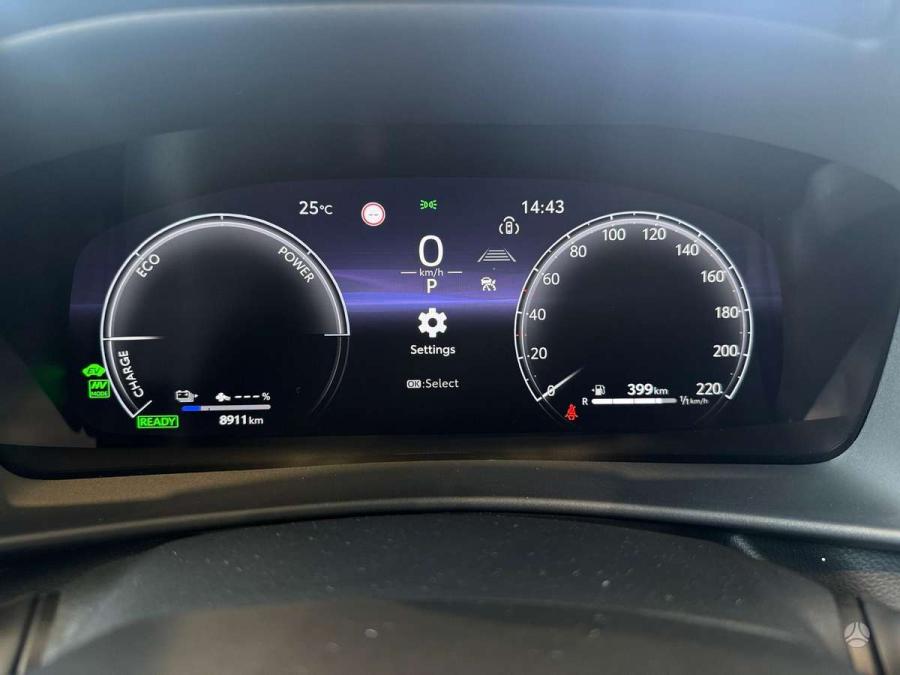 Violet Toyota C-HR 2024 in Siauliai, with an engine capacity of 1.99 L and mileage of 9 thousand km for 32900 €, photo 20 on AUTOMOTO.COM.LV