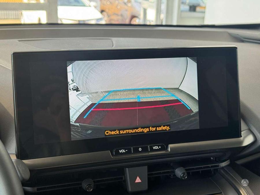 Violet Toyota C-HR 2024 in Siauliai, with an engine capacity of 1.99 L and mileage of 9 thousand km for 32900 €, photo 23 on AUTOMOTO.COM.LV