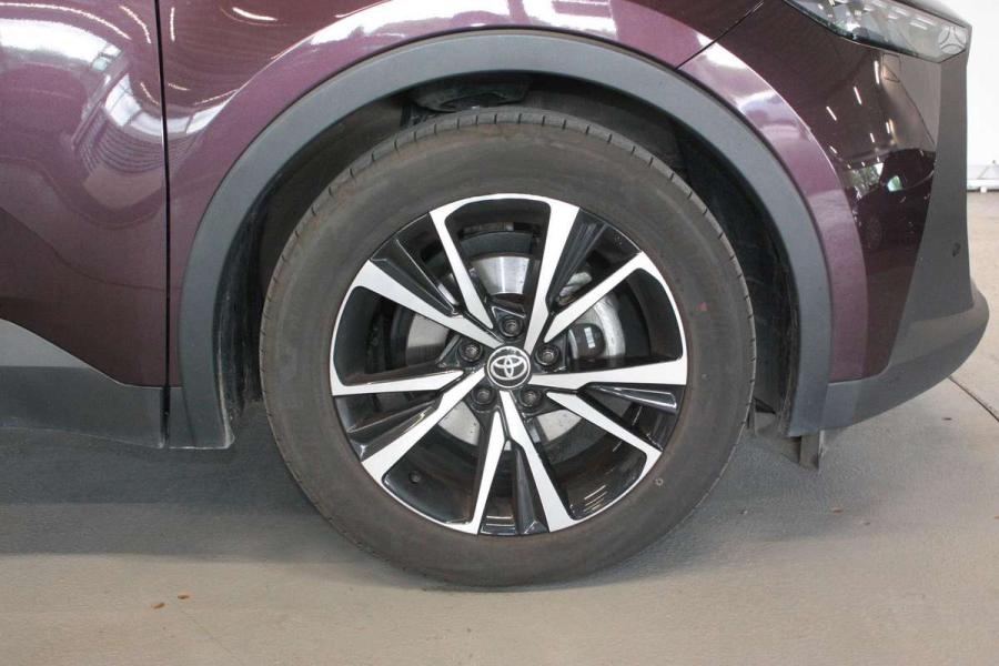 Фиолетовый Тойота C-HR 2024 в Каунас, объемом двигателя 1.80 л и пробегом 26 тыс. км за 29500 €, фото 16 на AUTOMOTO.COM.LV