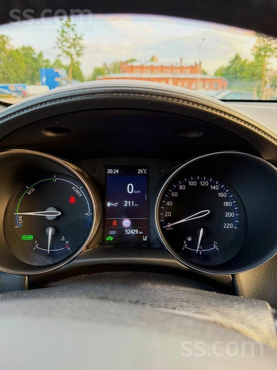 Фиолетовый Тойота C-HR 2022 в Рига, объемом двигателя 1.80 л и пробегом 53 тыс. км за 21400 €, фото 8 на AUTOMOTO.COM.LV