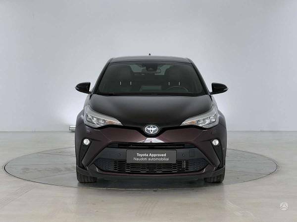 Violet Toyota C-HR 2023 in Vilnius, with an engine capacity of 1.80 L and mileage of 104 thousand km for 23900 €, photo 6 on AUTOMOTO.COM.LV
