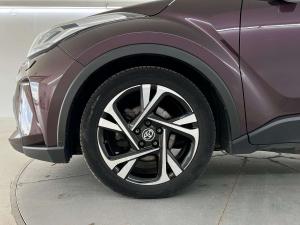 Фиолетовый Тойота C-HR 2023 в Вильнюс, объемом двигателя 1.80 л и пробегом 104 тыс. км за 23900 €, фото 16 на AUTOMOTO.COM.LV