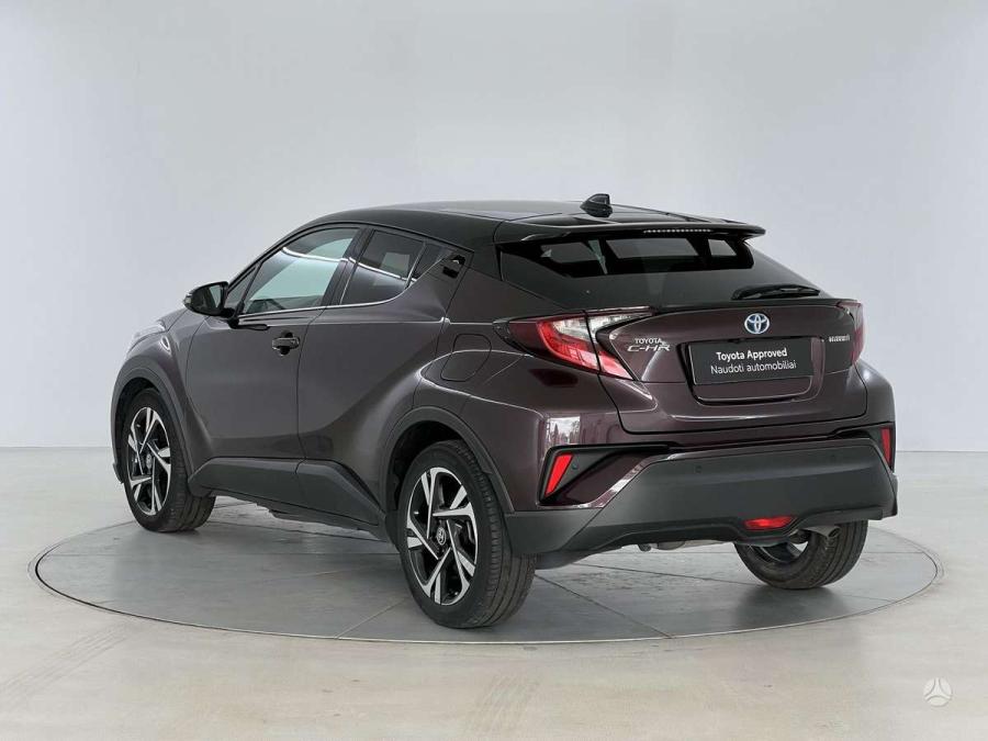 Фиолетовый Тойота C-HR 2023 в Вильнюс, объемом двигателя 1.80 л и пробегом 104 тыс. км за 23900 €, фото 18 на AUTOMOTO.COM.LV