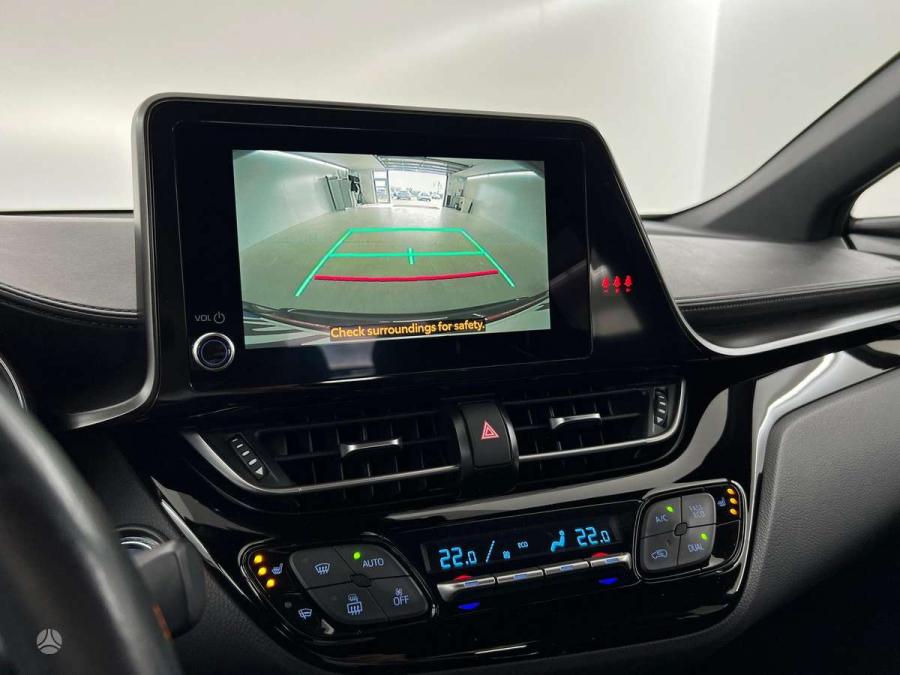 Фиолетовый Тойота C-HR 2023 в Вильнюс, объемом двигателя 1.80 л и пробегом 104 тыс. км за 23900 €, фото 22 на AUTOMOTO.COM.LV