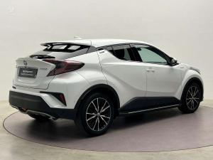Белый Тойота C-HR 2017 в Паневежис, объемом двигателя 1.80 л и пробегом 167 тыс. км за 16690 €, фото 8 на AUTOMOTO.COM.LV