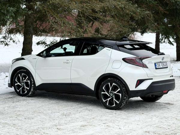 Balts Toyota C-HR 2017 Šauļi, ar dzinēja tilpumu 1.80 L un nobraukumu 111 tūkst. km par 16450 €, foto 7 vietnē AUTOMOTO.COM.LV