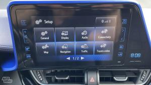 Balts Toyota C-HR 2017 Marijampole, ar dzinēja tilpumu 1.80 L un nobraukumu 139 tūkst. km par 15990 €, foto 14 vietnē AUTOMOTO.COM.LV