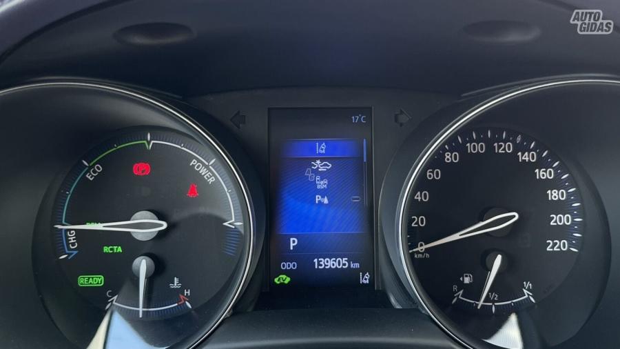 Balts Toyota C-HR 2017 Marijampole, ar dzinēja tilpumu 1.80 L un nobraukumu 139 tūkst. km par 15990 €, foto 26 vietnē AUTOMOTO.COM.LV