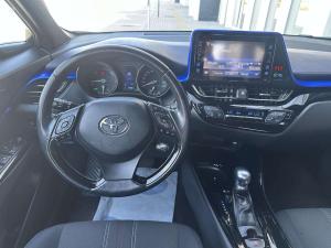 Белый Тойота C-HR 2017 в Вильнюс, объемом двигателя 1.80 л и пробегом 178 тыс. км за 16250 €, фото 29 на AUTOMOTO.COM.LV