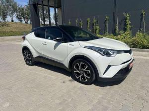 Balts Toyota C-HR 2017 Viļņa, ar dzinēja tilpumu 1.80 L un nobraukumu 178 tūkst. km par 16250 €, foto 6 vietnē AUTOMOTO.COM.LV