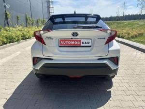 Balts Toyota C-HR 2017 Viļņa, ar dzinēja tilpumu 1.80 L un nobraukumu 178 tūkst. km par 16250 €, foto 14 vietnē AUTOMOTO.COM.LV