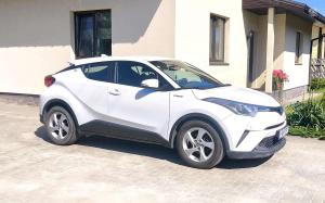 White Toyota C-HR 2017 in Klaipeda, with an engine capacity of 1.80 L and mileage of 165 thousand km for 17000 €, photo  on AUTOMOTO.COM.LV