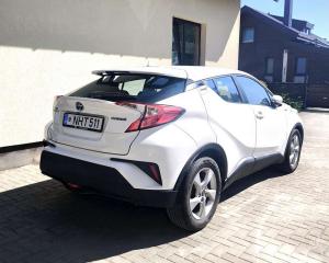 White Toyota C-HR 2017 in Klaipeda, with an engine capacity of 1.80 L and mileage of 165 thousand km for 17000 €, photo 5 on AUTOMOTO.COM.LV