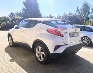 White Toyota C-HR 2017 in Klaipeda, with an engine capacity of 1.80 L and mileage of 165 thousand km for 17000 €, photo 7 on AUTOMOTO.COM.LV
