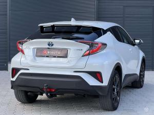 Белый Тойота C-HR 2017 в Утена, объемом двигателя 1.80 л и пробегом 149 тыс. км за 15700 €, фото 22 на AUTOMOTO.COM.LV