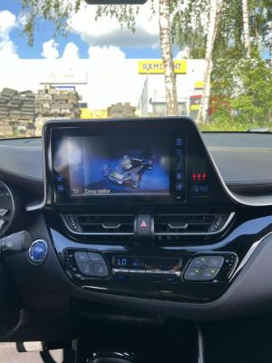 Белый Тойота C-HR 2017 в Утена, объемом двигателя 1.80 л и пробегом 149 тыс. км за 15700 €, фото 40 на AUTOMOTO.COM.LV