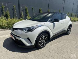 White Toyota C-HR 2017 in Vilnius, with an engine capacity of 1.80 L and mileage of 178 thousand km for 15450 €, photo  on AUTOMOTO.COM.LV