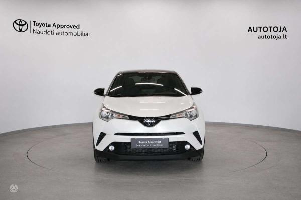 Белый Тойота C-HR 2017 в Каунас, объемом двигателя 1.20 л и пробегом 103 тыс. км за 16900 €, фото 5 на AUTOMOTO.COM.LV