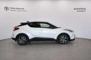 White Toyota C-HR 2017 in Kaunas, with an engine capacity of 1.20 L and mileage of 103 thousand km for 16900 €, photo 17 on AUTOMOTO.COM.LV