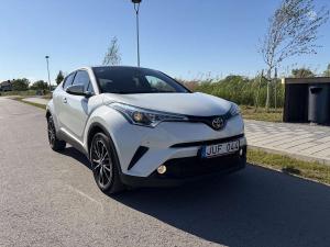 Белый Тойота C-HR 2017 в Клайпеда, объемом двигателя 1.20 л и пробегом 93 тыс. км за 16900 €, фото  на AUTOMOTO.COM.LV
