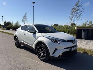 Белый Тойота C-HR 2017 в Клайпеда, объемом двигателя 1.20 л и пробегом 93 тыс. км за 16900 €, фото 3 на AUTOMOTO.COM.LV