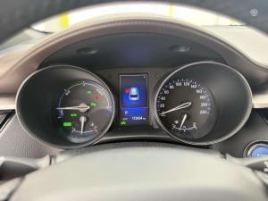 White Toyota C-HR 2017 in Taurage, with an engine capacity of 1.80 L and mileage of 172 thousand km for 14300 €, photo 66 on AUTOMOTO.COM.LV