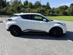 Balts Toyota C-HR 2017 Kauņa, ar dzinēja tilpumu 1.80 L un nobraukumu 250 tūkst. km par 14700 €, foto 7 vietnē AUTOMOTO.COM.LV