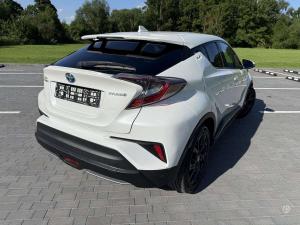 Balts Toyota C-HR 2017 Kauņa, ar dzinēja tilpumu 1.80 L un nobraukumu 250 tūkst. km par 14700 €, foto 9 vietnē AUTOMOTO.COM.LV
