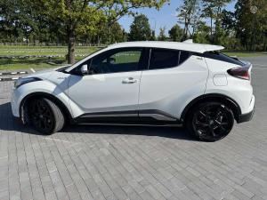 Balts Toyota C-HR 2017 Kauņa, ar dzinēja tilpumu 1.80 L un nobraukumu 250 tūkst. km par 14700 €, foto 12 vietnē AUTOMOTO.COM.LV
