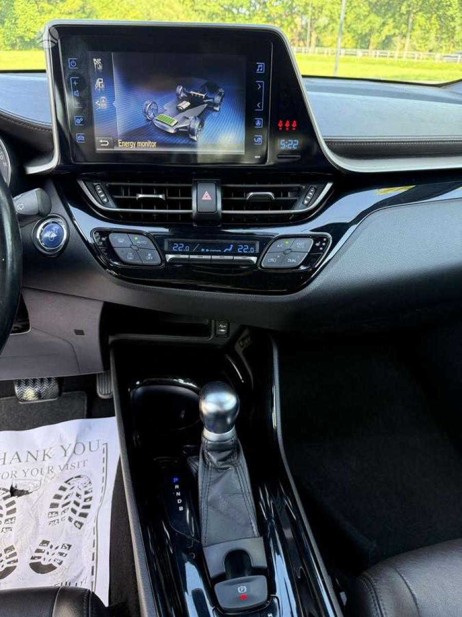 Balts Toyota C-HR 2017 Kauņa, ar dzinēja tilpumu 1.80 L un nobraukumu 250 tūkst. km par 14700 €, foto 15 vietnē AUTOMOTO.COM.LV