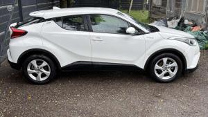 Balts Toyota C-HR 2017 Jonava, ar dzinēja tilpumu 1.80 L un nobraukumu 220 tūkst. km par 11750 €, foto 9 vietnē AUTOMOTO.COM.LV