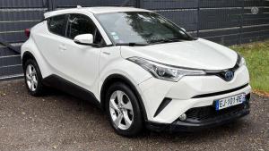 Balts Toyota C-HR 2017 Jonava, ar dzinēja tilpumu 1.80 L un nobraukumu 220 tūkst. km par 11750 €, foto 10 vietnē AUTOMOTO.COM.LV