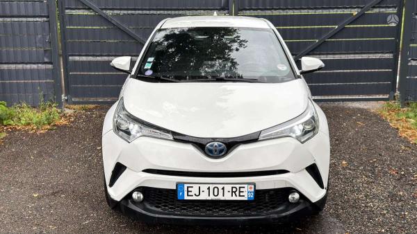 Balts Toyota C-HR 2017 Jonava, ar dzinēja tilpumu 1.80 L un nobraukumu 220 tūkst. km par 11750 €, foto 10 vietnē AUTOMOTO.COM.LV