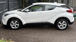 Balts Toyota C-HR 2017 Jonava, ar dzinēja tilpumu 1.80 L un nobraukumu 220 tūkst. km par 11750 €, foto 13 vietnē AUTOMOTO.COM.LV