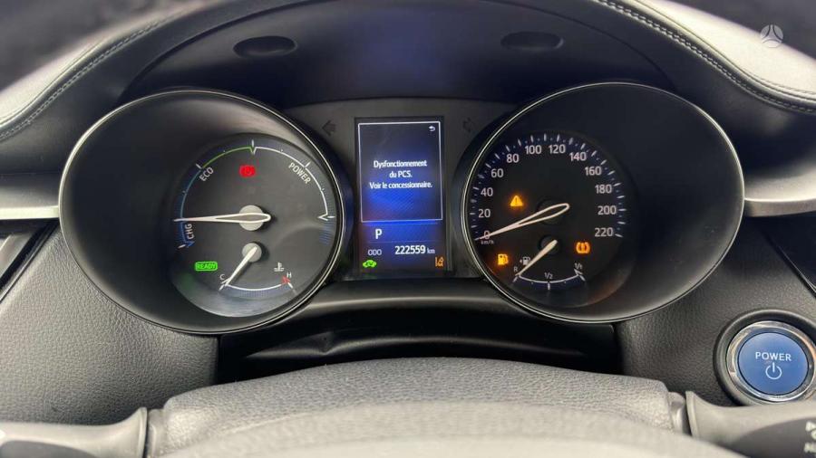 Balts Toyota C-HR 2017 Jonava, ar dzinēja tilpumu 1.80 L un nobraukumu 220 tūkst. km par 11750 €, foto 23 vietnē AUTOMOTO.COM.LV
