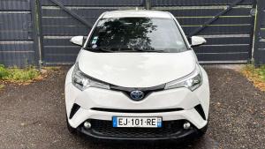 Белый Тойота C-HR 2017 в Ионава, объемом двигателя 1.80 л и пробегом 220 тыс. км за 11000 €, фото  на AUTOMOTO.COM.LV