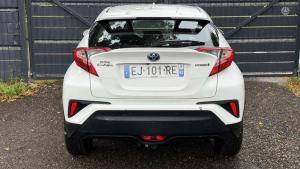 White Toyota C-HR 2017 in Jonava, with an engine capacity of 1.80 L and mileage of 220 thousand km for 11000 €, photo 7 on AUTOMOTO.COM.LV
