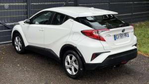 White Toyota C-HR 2017 in Jonava, with an engine capacity of 1.80 L and mileage of 220 thousand km for 11000 €, photo 16 on AUTOMOTO.COM.LV