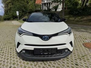 Белый Тойота C-HR 2017 в Каунас, объемом двигателя 1.80 л и пробегом 183 тыс. км за 16450 €, фото 4 на AUTOMOTO.COM.LV