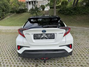 Белый Тойота C-HR 2017 в Каунас, объемом двигателя 1.80 л и пробегом 183 тыс. км за 16450 €, фото 8 на AUTOMOTO.COM.LV
