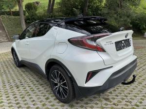Белый Тойота C-HR 2017 в Каунас, объемом двигателя 1.80 л и пробегом 183 тыс. км за 16450 €, фото 9 на AUTOMOTO.COM.LV