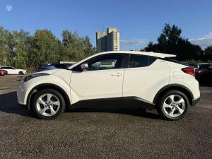 Белый Тойота C-HR 2017 в Вильнюс, объемом двигателя 1.20 л и пробегом 169 тыс. км за 13450 €, фото 5 на AUTOMOTO.COM.LV
