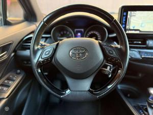 Белый Тойота C-HR 2017 в Вильнюс, объемом двигателя 1.20 л и пробегом 169 тыс. км за 13450 €, фото 18 на AUTOMOTO.COM.LV