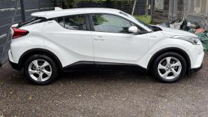 Balts Toyota C-HR 2017 Jonava, ar dzinēja tilpumu 1.80 L un nobraukumu 220 tūkst. km par 10900 €, foto 17 vietnē AUTOMOTO.COM.LV