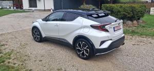White Toyota C-HR 2017 in Pasvalys, with an engine capacity of 1.80 L and mileage of 155 thousand km for 15550 €, photo 6 on AUTOMOTO.COM.LV